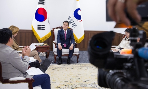 (Yonhap Interview) S. Korea mulling sanctions amid suspected N. Korea-Russia arms deal: minister ...