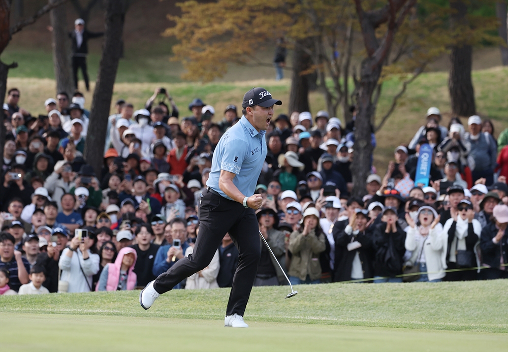 '금융사 주최 대회 전문' 이태훈, KPGA 우리금융 챔피언십 우승(종합) | 연합뉴스