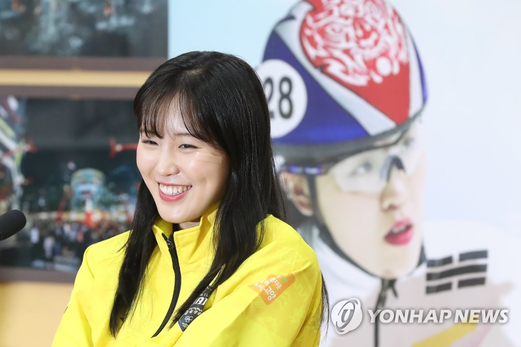 전주 출신 쇼트트랙 스타 김아랑, 15일 K리그 전북 경기 시축 | 연합뉴스