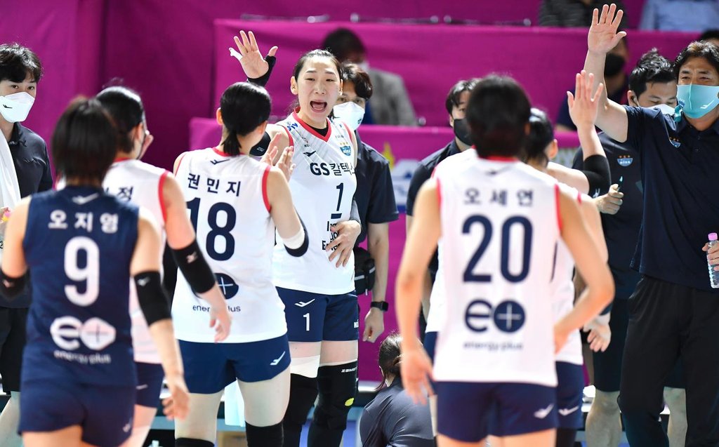 GS칼텍스, IBK기업은행 3-0 꺾고 컵대회 준결승 진출 | 연합뉴스