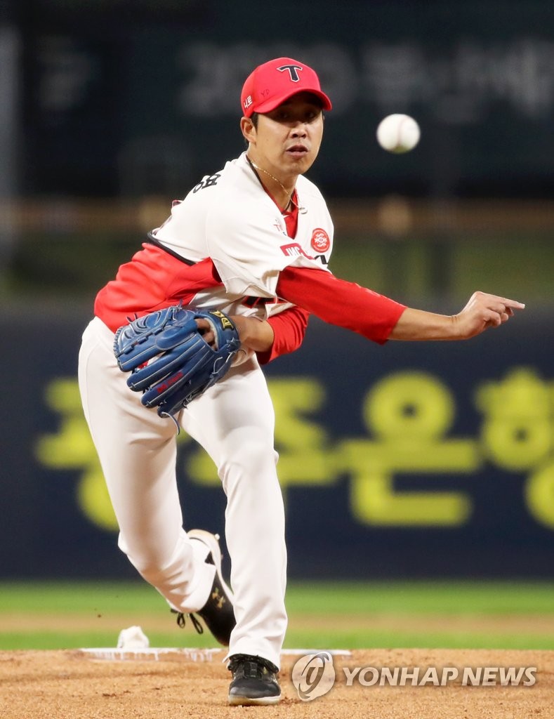 Baseball: Kia Tigers vs. LG Twins | Yonhap News Agency