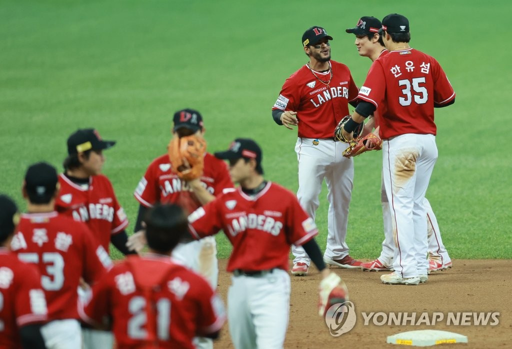 KS 3차전 SSG 8-2 승 | 연합뉴스