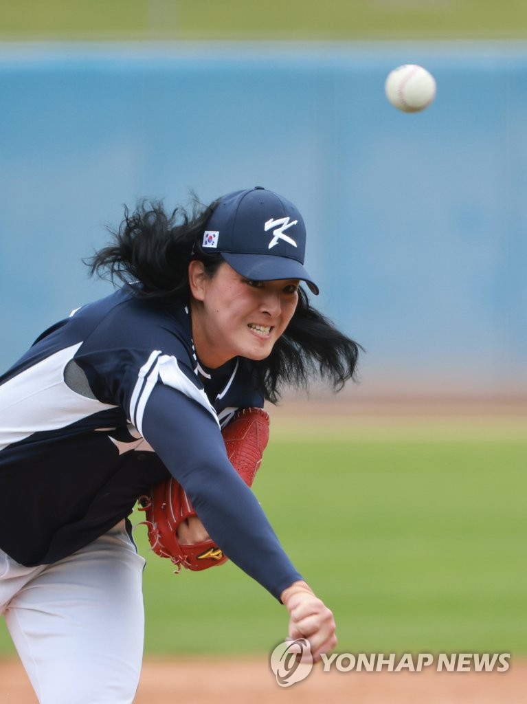 KIA 평가전, WBC 대표팀 투수 김원중 역투 | 연합뉴스